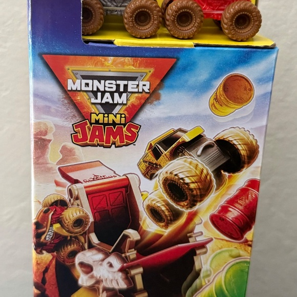 Toys | Monster Jam Mini Jams Boneyard Blaster Earth Shaker Monster Mutt ...